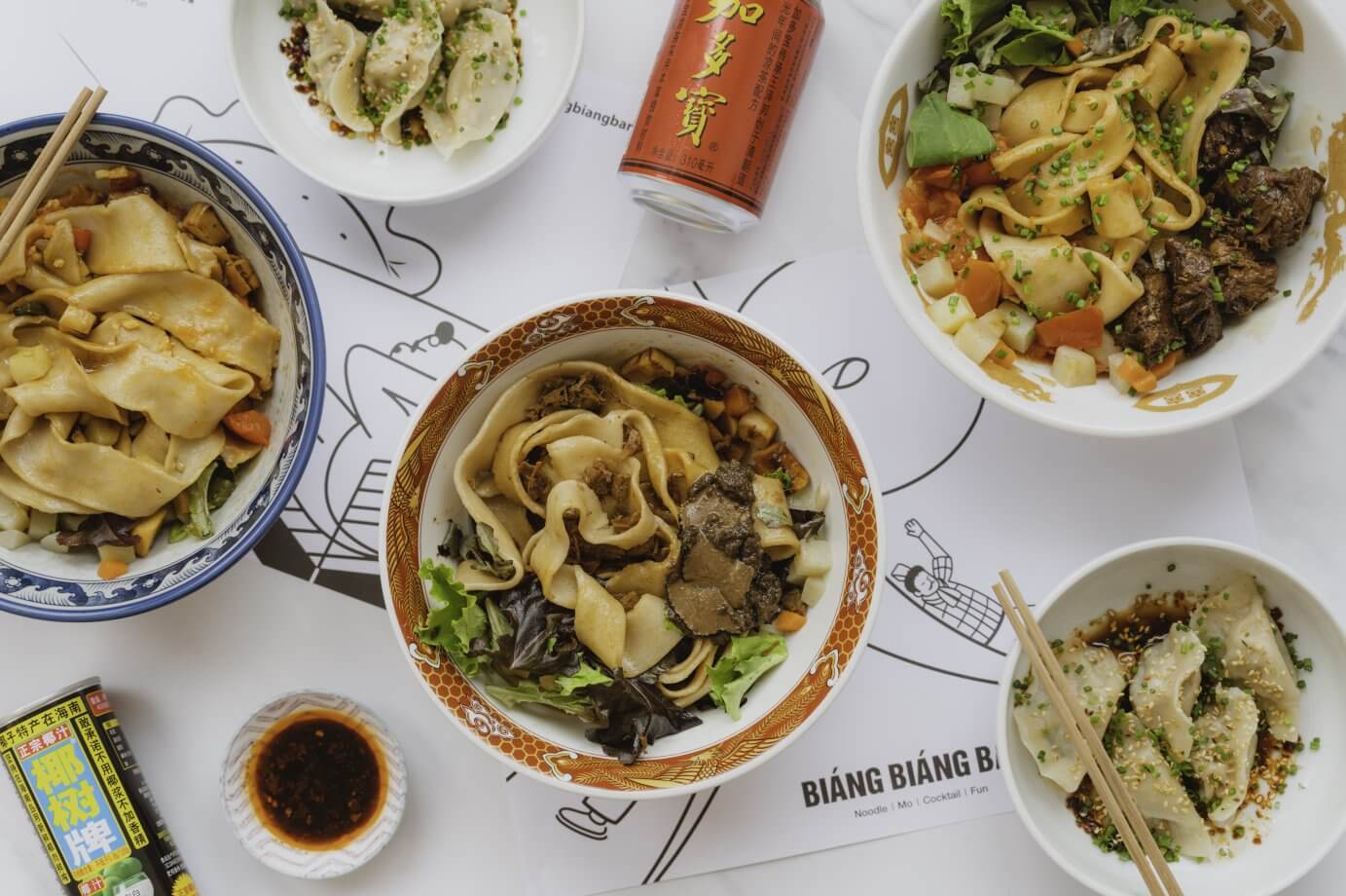 Biáng Biáng Bar, el templo de los noodles artesanales y extralargos ...