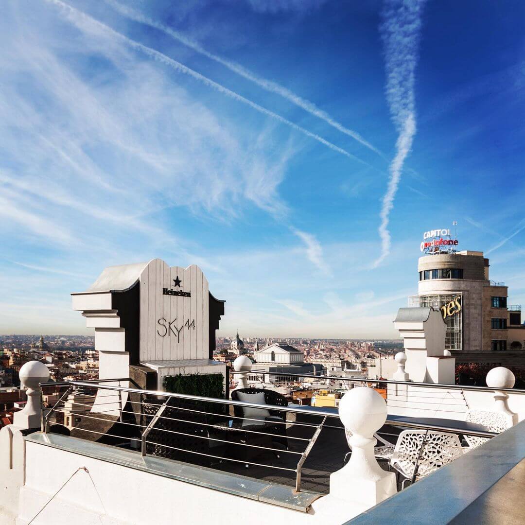 Sky 44 Roofop, la azotea de moda en pleno Gran Vía | Madrid | Guía del ocio