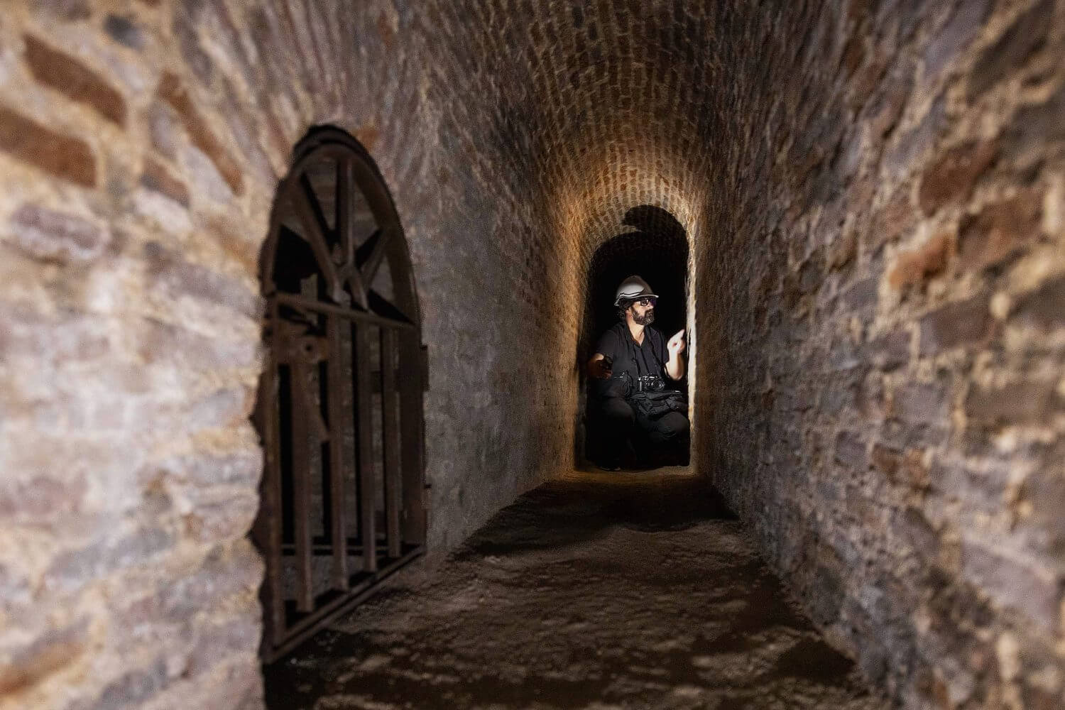 El Viaje de Agua de Amaniel: visitas guiadas gratuitas | Madrid | Guía ...